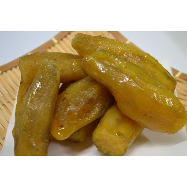 ★徳用の為、削り残しの皮や黒っぽい部分を削除する工程を省いております★〜３月までの期間限定商品です。糖度が高く柔らかい干し芋です　干し芋発祥の地 静岡県遠州にて、さつま芋の栽培から干し芋の加工まですべて私たちが作りました。紅はるか干し芋特有...