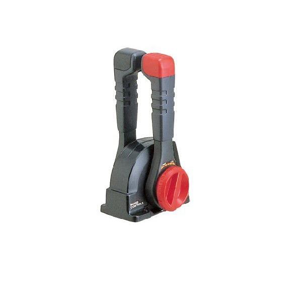 ■特徴斬新なデザインを持つこのKBシリーズは数々のアイデアが盛り込まれております。ディーゼルエンジンを積んだ大型プレッシャー船には、シンプルなブレーキグリップを持つKBを特にお勧め致します。■仕様KBツイン重量：1.9Kg