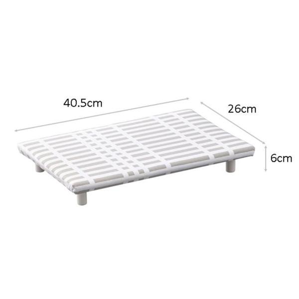 ●卓上でスチームアイロンが快適に掛けられる、脚付きアイロン台●平型タイプのSサイズ●天板には3層構造のパーティクルボードを使用●北欧風のパーティクルボードのようなデザイン●アイロン掛け中のガタつきと滑りを抑えるシリコーン製の脚キャップ付き●...