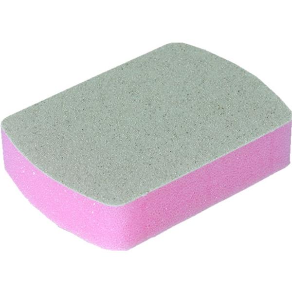 ●トイレの便器にこびりついたカンコな水アカや輪ジミをこすって落とす、研磨剤付き掃除用スポンジ。●陶磁器の便器専用。●軽石研磨剤で、洗剤では取れないガンコな汚れをスッキリ落とします。 傷を極力抑える安心タイプ。●洗剤を使わず、水に濡らしてこす...