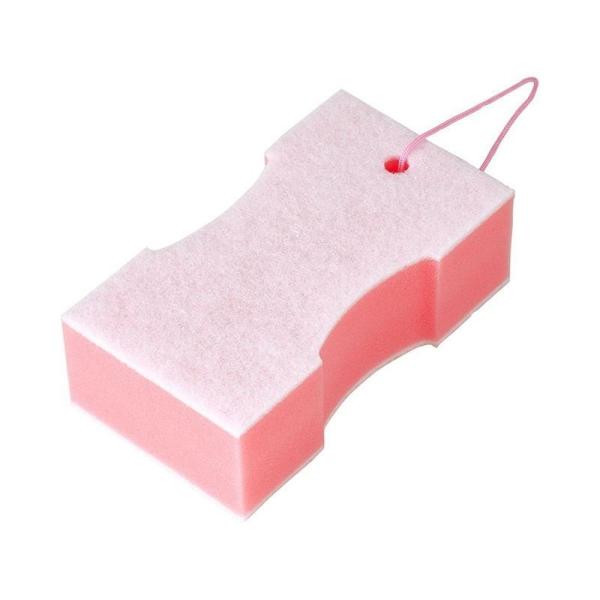 ●浴槽のザラつき、ヌメリを特殊ゴムの摩擦力でピタっとこすり落とします●柔軟性のあるポリエステル不織布に特殊ゴムを付着させることで、汚れにしっかり密着するので、水だけでもお使いいただけます●持ちやすいウェストカット形状です●収納に便利な吊り下...