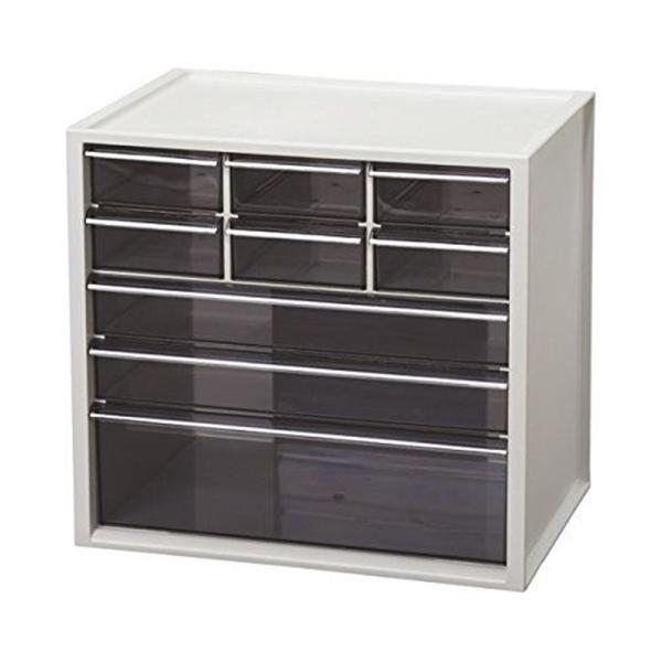 ●小物の収納に便利な引き出しがついた、環境に配慮した再生原料を使用したキャビネットです●引き出しが飛び出しにくい、簡易ロック構造です●底面には、滑り止め用のゴム脚が付いています