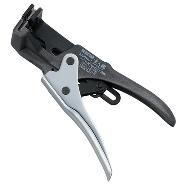 ●エコ電線も軽い力できれいにはぎとることができます●電線メーカーの違いによる被覆の硬さに対応し、刃の切り込み深さが5段階で調整可能●メタルインジェクション製法による精密ブレードは切れ味抜群●電線被覆を押さえて、常に芯線が中央になるように設計...