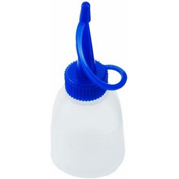 ●長期間、日光のあたる場所に保管しないでください。●柔らかな肉厚ビンで、復元性に優れています。●油の他に、水・薬品・接着剤など。