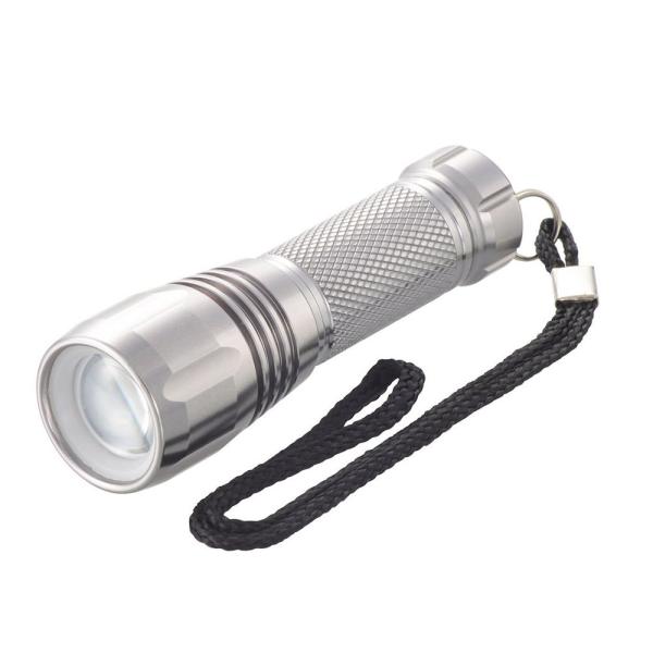 ●保護等級 IP66の防水仕様●長時間明るさを維持するTIMAX ICを搭載●スライドフォーカス機能付き●明るさ1892カンデラ、130ルーメン●照射距離:約87m●連続使用時間は約6.1時間●携帯ストラップ付●FL1 STANDARD(ア...