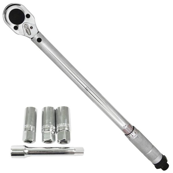 ●カチッという音と、手への軽いショックと共にヘッドの角度が変わり、締め付け完了を確認できます●見やすい色付き目盛付きです●両回転(右ネジ・左ネジ)対応型です●専用のハードケース付でトルクレンチを保護及び保管ができ、持ち運びにも便利です