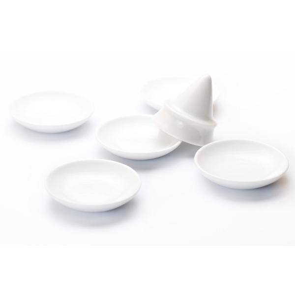 毎日の拝礼・合掌とあわせて行いたい、盛り塩。縁起担ぎ、厄除け、魔除け、場の浄化のために神棚のご購入と併せて始めてみてはいかがでしょうか。奈良・平安時代から行われてきた、日本古来の盛り塩。当店おすすめの上質な国産・盛り塩セットで執り行いくださ...