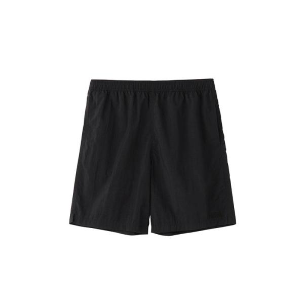 軽量で乾きやすいナイロン素材を使用した、水辺のアクティビティに重宝するシンプルなショートパンツ特徴・シワ感のある、ドライタッチの生地で、水に濡れても肌離れがよい・豊富なカラーバリエーション生地・素材・軽量で薄手のナイロン素材・はっ水加工機能...