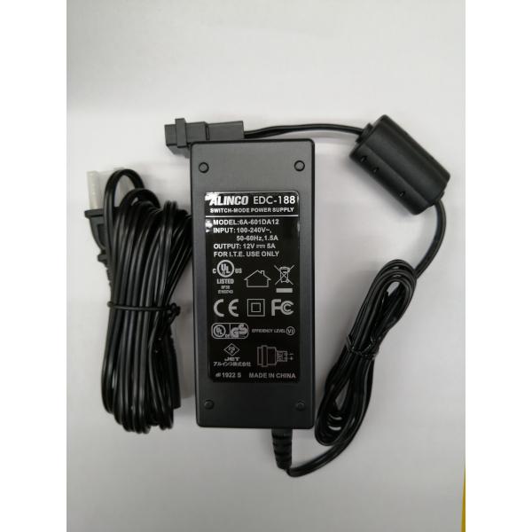 ●連結充電対応スタンドを最大6個連結して充電するときに使用対応充電スタンド：対応無線機EDC-326R：DJ-CP100/DJ-DPS72WシリーズEDC-214R：DJ-DPS70/71/BU70Dシリーズ　　　　　：DJ-DPX1/X2...