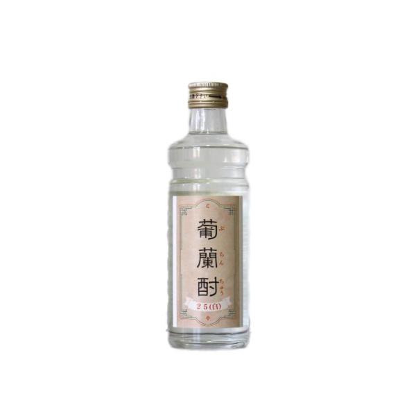 勝沼産の甲州種ぶどう100%でワインとホワイトブランデー(蒸留して)を造り焼酎風味にブレンドした、世界に一つだけのお酒です。甲州ワインの穏やかな風味が巧みに調和し、ドライで爽やかなキリッとした味わいです。ストレートで頂けば胸に火を燈した様な...