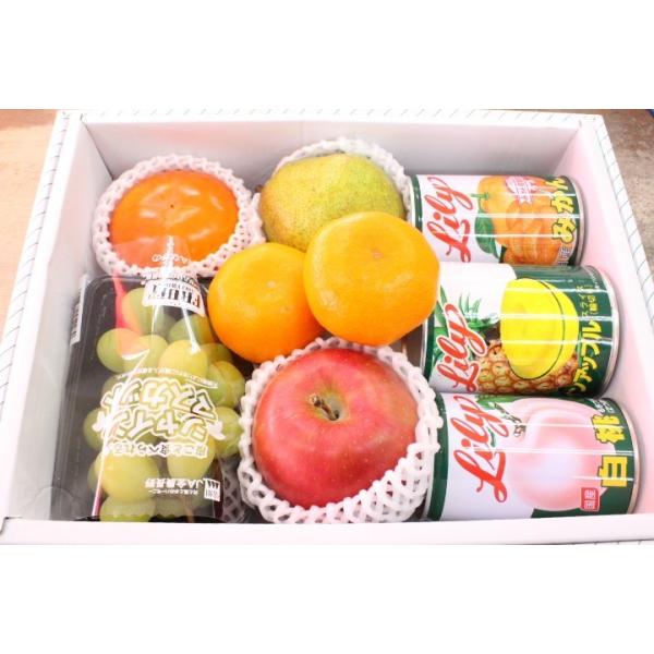 店長おまかせ季節のフルーツ缶詰セットリリー缶詰白桃1個パイン1個みかん1個は入ります。果物は季節、入荷具合により変更いたします。送料無料（北海道、沖縄県は送料1000円追加させていただきます。）写真はイメージです。実際は季節や入荷状況により...