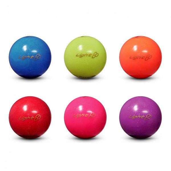 パークゴルフボール　ラフに勝つ！２ピースボールで最軽量、高反発設計のボール。ボールの重量が軽いため、ラフに入った場合でも、芝に沈まず打ちやすいためご好評をいただいているボール。また、コースのレンタル用ボールとしても多くのご注文をいただいてお...