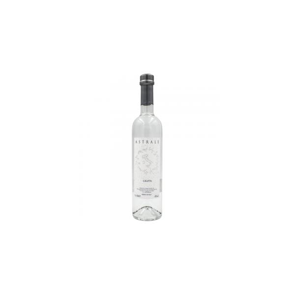 原産国：イタリア、内容量500ml、アルコール度数：43.0%、保存方法：常温商品番号:8002793008500Astrale Grappa  クリスタルのように無色透明なイタリア独特のブランデーです。力強いアロマとフルーティなテイストが...