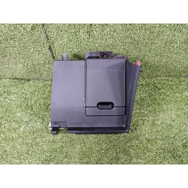 **** 商品説明を必ずご確認ください ****部品管理番号：202507001870230部品名：ドリンクホルダー部品メーカー品番：55359-52180部品区分：リサイクル品車名：サクシード車両タイプ名：ボンネットバン通称型式：NCP1...