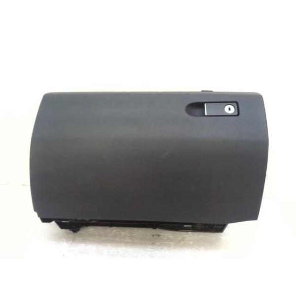 **** 商品説明を必ずご確認ください ****部品管理番号：240418000170210部品名：グローブBOX部品メーカー品番：A2126802591部品区分：リサイクル品管理品番：E250車名：ベンツ Eクラス車両タイプ名：4ドアセダ...