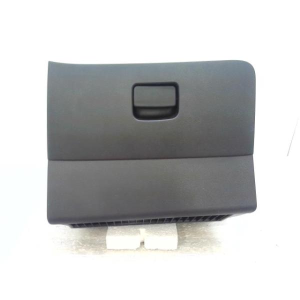 **** 商品説明を必ずご確認ください ****部品管理番号：240805000670210部品名：グローブBOX部品メーカー品番：68500-5TA0A部品区分：リサイクル品車名：セレナ車両タイプ名：5DBOXワゴン通称型式：EDRARG...