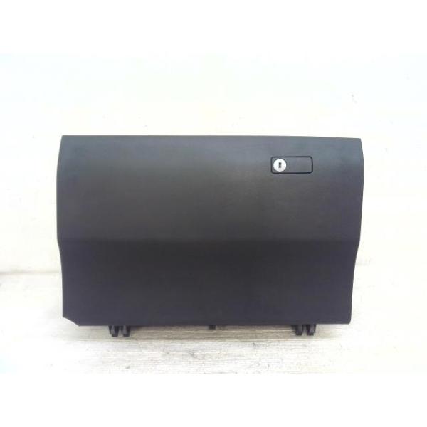 **** 商品説明を必ずご確認ください ****部品管理番号：241203001270210メーカー純正品番：55550-78020-C0部品名：グローブBOX部品区分：リサイクル品車名：レクサス NX車両タイプ名：5DJワゴン通称型式：A...