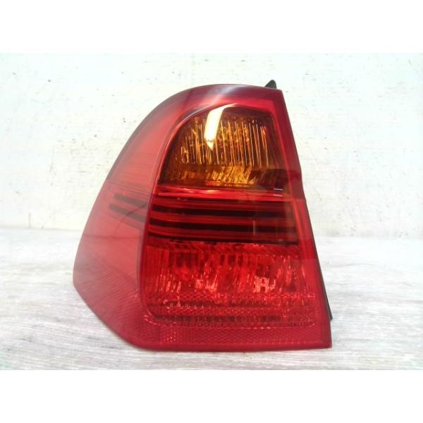 **** 商品説明を必ずご確認ください ****部品管理番号：250228001815600メーカー純正品番：63217160061部品名：左テールランプ部品メーカー品番：7160061部品区分：リサイクル品車名：BMW 3シリーズ車両タイ...