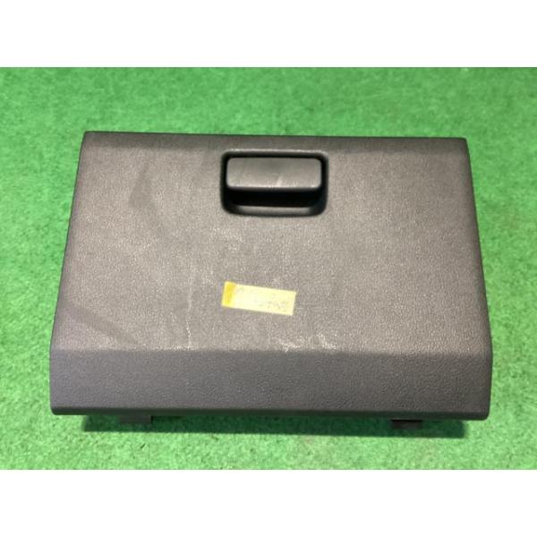 **** 商品説明を必ずご確認ください ****部品管理番号：000064514570210部品名：グローブBOX部品区分：リサイクル品管理品番：#車名：ハイゼット車両タイプ名：ケイトラック通称型式：S510PTBRF認定型式：3BD-S5...