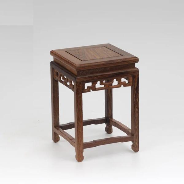 種類: M素材: 木 / 形状: 座置型 / スタイル: 中国伝統風 / サイズ: S 7×7×12.3cm、M 9×9×14.3cm、L 11×11×16.3cm / 設置方法: 据え置き / 原産地: 中国本土