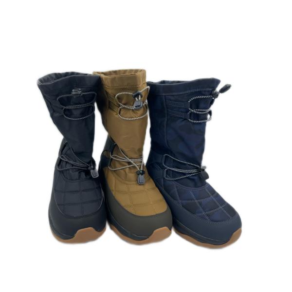 履口の襟を立てたロングスタイルと、襟を折り返したカジュアルなショートスタイル。天気や気分に合わせて自由にアレンジが出来る、冬のお出かけに重宝する1足です。防寒ブーツ　スノーブーツ　防寒長靴【在庫品ですので、迅速に発送いたします。（通常、翌営...