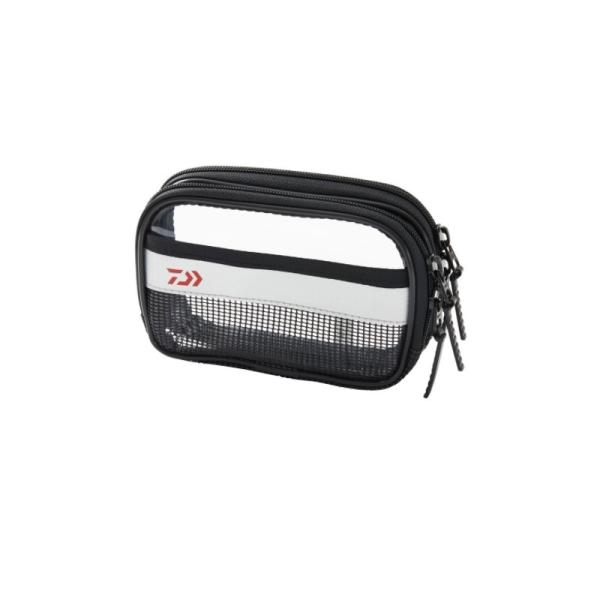 収納上手をサポートする便利アイテム。内容物が確認し易いクリア仕様！■エサ汚れが付きにくい樹脂製ファスナー引手■開閉に便利なダブルメインファスナー仕様■小物の収納に便利なサイドメッシュポケット付き■水分がこもりにくい側部メッシュ構造■MWサイ...