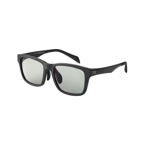 柔らかいフレームで長時間の使用も快適。大判レンズで広い視野を提供。フィールドでもフィールド以外でも使いたくなるような、ストリートファッションの雰囲気を汲んだウェリントンモデル。スクエア形状で存在感のあるデザイン。あらゆる頭の形にフィットする...