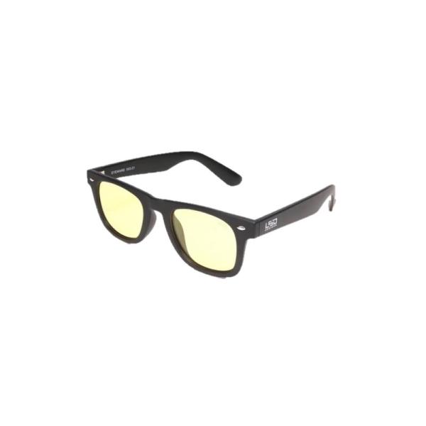 L.S.D. 偏光サングラスに定番スタイルのウェリントンタイプが登場。老若男女に人気のクラシックスタイルでアジア人にフィットするフレーム形状。フィッシングシーンから普段使いまで幅広く対応するデザイン。フラット系レンズでレンズ端の歪みが少なく...