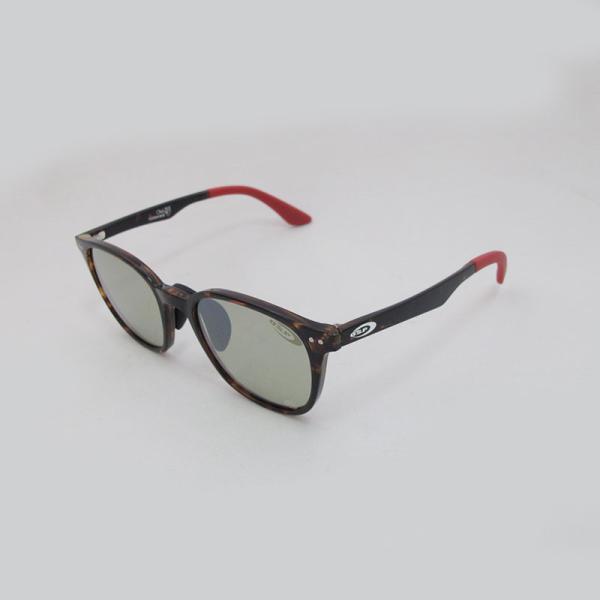 ■Chuiのコンセプトは、『スタイリッシュ＆ハイスペック』。フロントは逆台形の「パリジャン」シェイプでトライノレギュラーフレームでは初となる4カーブモデルとなります。カーブが浅いと顔との隙間が広くなり遮光性が落ちてしまいますが、このフレーム...