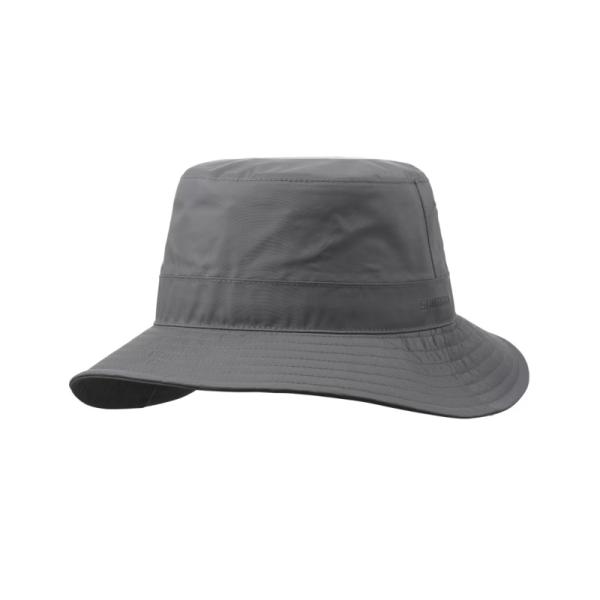 ドライシールド生地を使用した防水バケットハット防水仕様のシームテープで水の侵入を防ぎます。ブランドロゴを小さく配置したシンプルなデザインは被りやすく、釣りに必要な基本性能をもった使い勝手の良いバケットハットタイプです。生地には防水透湿性能の...