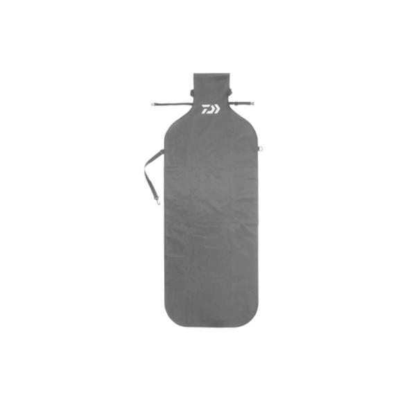 快適さ追求。防水カーシートカバー■ヘッド部、本体部の一体構造により「スムーズで簡単な取り付け」を実現■「滑りにくい特殊素材を裏面に使用」、車の座席上での滑りを軽減■水・汚れがつきにくい「表面撥水加工」を施した「防水生地」を採用■濡れた足元で...