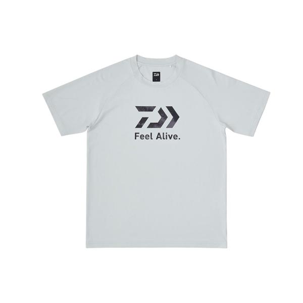 太陽光から肌を守り、心地よいドライ感が続く春夏シーズンにおすすめなUVケア(UPF50+)、吸水速乾機能付き。本体素材の肌面側凸部分に撥水糸を使用することで吸水機能はそのままに、汗や水によるべたつきを抑制し、快適な着心地を継続する。ポリエス...