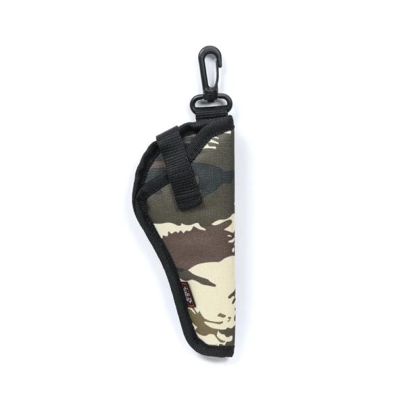 バッグやベルト、Dカンなどに装着可能。LSDカスタムベース対応プライヤーホルダー。●クッションフォーム入りで大切なプライヤーを傷や衝撃からガード。●プライヤーの飛び出しを防ぐマジックテープストッパー。●背面のアタッチメントでバッグのカスタム...