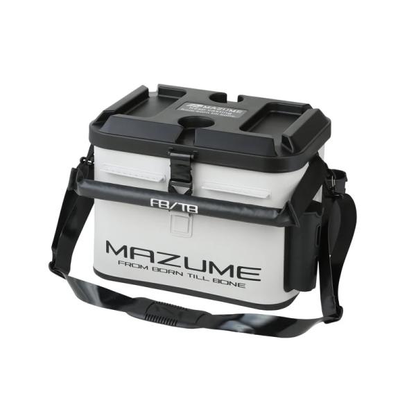 釣り人にとって便利な機能が詰め込まれた多機能バッカン。一番の特徴は形状にとことん拘ったドリンクホルダー！上蓋は樹脂製で、ドリンクホルダーが付いています！そのため揺れる船上でもドリンクの置き場に困りません。特に缶ビールがしっかりとホールドされ...