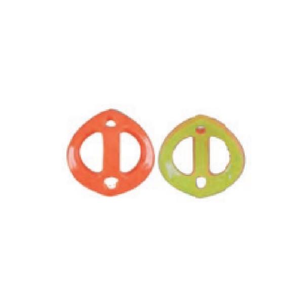 ■今度は孔が2カ所ダブルタイフーン形状でしっかりとフックを中心にホールドする。ROBLURE　BABELV3ロブルアー バベルV3●長さ:14ｍm●幅:13.5ｍm●孔:4.4×7mm●重さ:0.38g(アルミ）●カラー:しもペナ