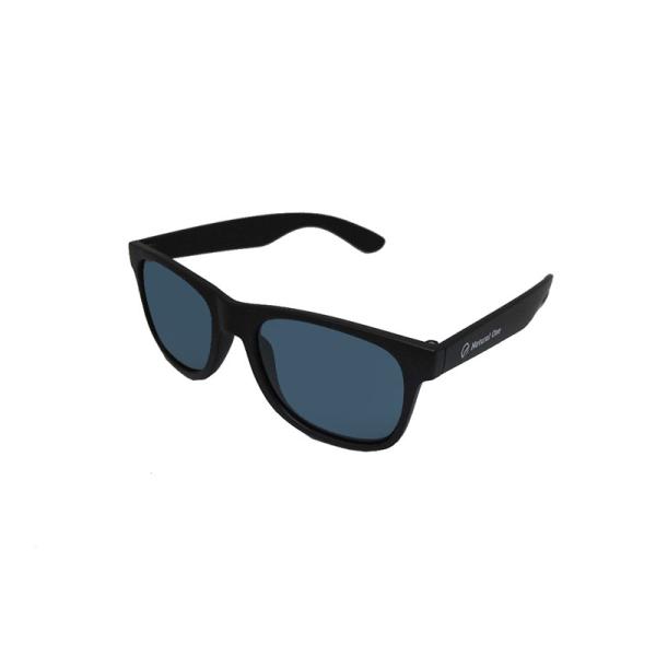 水面のぎらつきを抑え、水中が見えやすい！紫外線や予期せぬケガから目を守るためにもおすすめですX'SELLエクセル　NO-101 ナチュラルワン 偏光サングラス (ケース付)●レンズカラー：ブルー●ケース、レンズ拭き付き