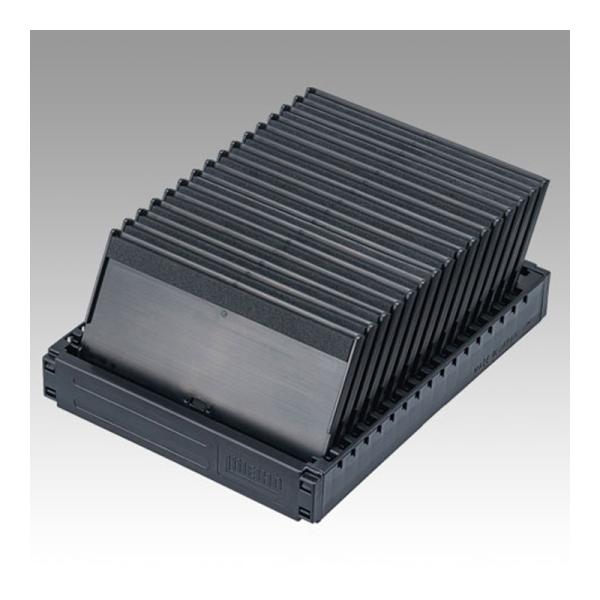 取外し可能なプレートから成る、スプーン収納に最適なフラップボード。トランスフォームA、VS-7090NAのトレイにジャストフィットするサイズ設計で、それぞれに2個システム収納可能。プレートは最大16枚装着可能で、各プレートにはフックを刺せる...