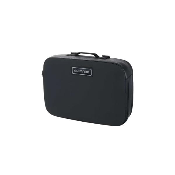 ■UH（ウルトラハード）へらバッグとコーディネートできるクッション。従来よりも段差をアップし、あぐら姿勢時の負担を軽減。UH（ウルトラハード） へらバッグ（別売：BK-541Z）の上に積み重ねて収納可能。また、へらバッグ、ロッドケースとコー...