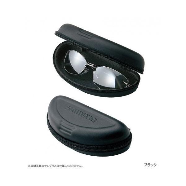 耐衝撃性を備えた素材を採用した、携帯しやすい軽量コンパクトケース。●汚れを落としやすい防水生地を表面に採用●偏光グラスをキズや衝撃から保護 ●サイズ：6×16×5.5cm　●素材：PU+EVA成型