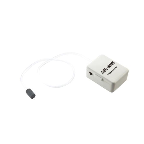 コンパクト設計のベーシックモデルHAMADASHOKAI浜田商会　  ANE003 エアーワン●サイズ:35×70×90mm●カラー:ホワイト●送風量:強 約1.0L(分)/弱 約0.7L(分)●使用電源:単1電池×1