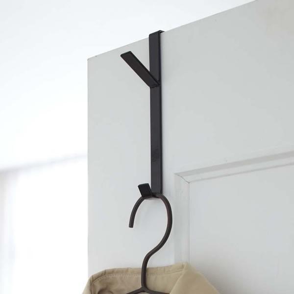 サイズ（約）:幅1.5×奥行9×高さ18+AY230cm重量（約）:80g材質:本体/スチール（粉体塗装）耐荷重（約）:2kgメーカー:山崎実業山実 yamazaki 引っ掛ける 掛ける 2連 縦型 ハンガー コート アウター キャップ マ...