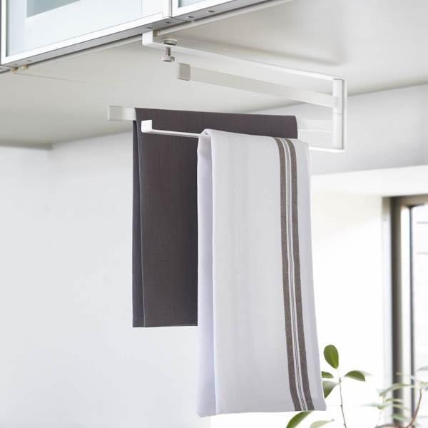 サイズ(約):1.5×26×高さ11.5cm×26×高さ11.5cm重量(約):320g材質:本体/スチール(ユニクロメッキ、粉体塗装)耐荷重(約):600g(ハンガー1本あたり/200g)製造国:中国メーカー:山崎実業山崎実業 山実 ya...