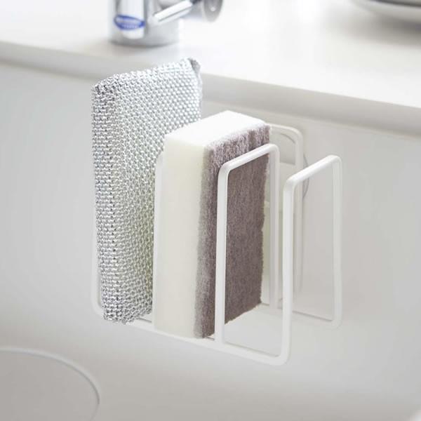 サイズ（約）:幅12.5×奥行7.2×高さ8.5cm重量（約）:160g材質:本体スチール（ユニクロメッキ+粉体塗装）　吸盤/ポリ塩化ビニル付属品:クッション/2個耐荷重（約）:250g製造国:中国メーカー:山崎実業