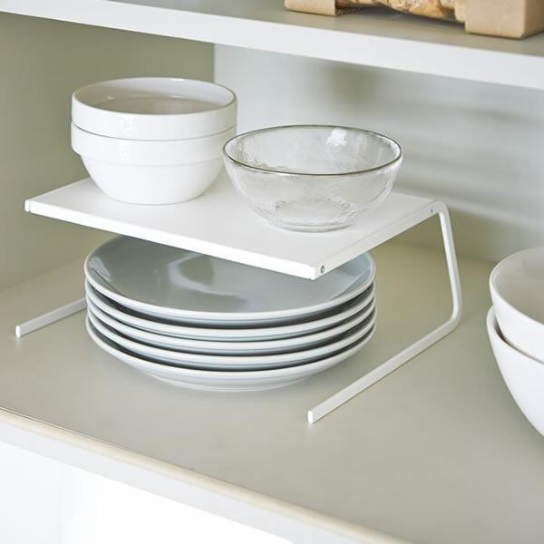 サイズ(約):幅21.5×奥行18.5×高さ9cm棚サイズ(約):幅21.5×奥行15cm材質:本体/スチール(粉体塗装)耐荷重(約):1.5kg品番:2959製造国:中国メーカー:山崎実業山崎実業 山実 yamazaki tower タワ...