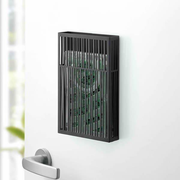 商品サイズ（約）:幅14×奥行3.5×高さ22cm内寸（約）:幅13.7×奥行3.2×高さ21.8cm重量（約）:420g材質:本体 / スチール（粉体塗装）耐荷重（約）:500g品番:3875製造国:中国メーカー:山崎実業山実 yamaz...