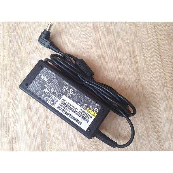 FUJITSU(INPUT/ENTREE) ：100-240 50/60Hz OUTPUT/SORTIE)：：19V  3.42A付属品 電源コード在庫の関係で、互換性がある商品を発送する場合もありますので、ご了承ください。