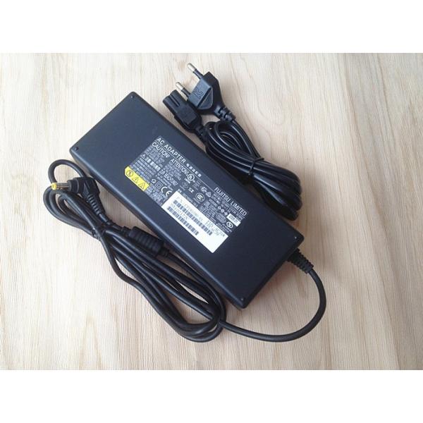 FUJITSU(INPUT/ENTREE) ：100-240 50/60Hz OUTPUT/SORTIE)：：19V  7.9A付属品 電源コード