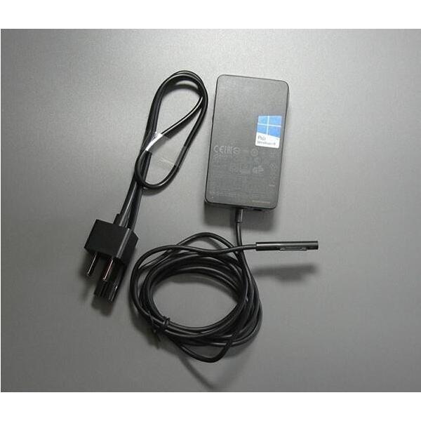 商品状態：新品　　■出力：12V 2.58A■入力：  AC100-240V50-60Hz■付属品：ACアダブター本体+電源コードケーブルセット