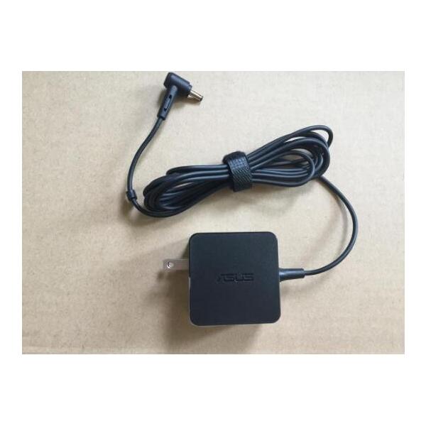 商品状態：新品●Input： AC100-240V (50-60Hz)●Output：19V 1.75A●コネクタ形状にご注意ください:●電源コード付属