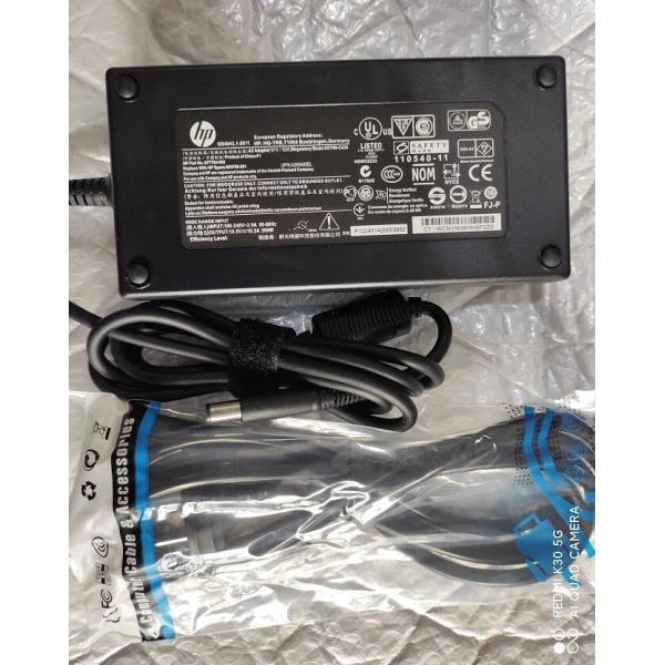 商品状態： 新品 バルク品 　※出力：19.5V?10.3A 200W※入力：  AC100-240V50-60Hz※電源ケーブル付属 複数在庫。同梱可能